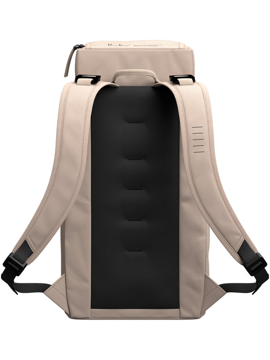 Hugger Backpack 20L – UPLNDオンラインストア